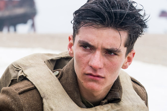 Dunkirk Review – One for all – A Grand Quiet